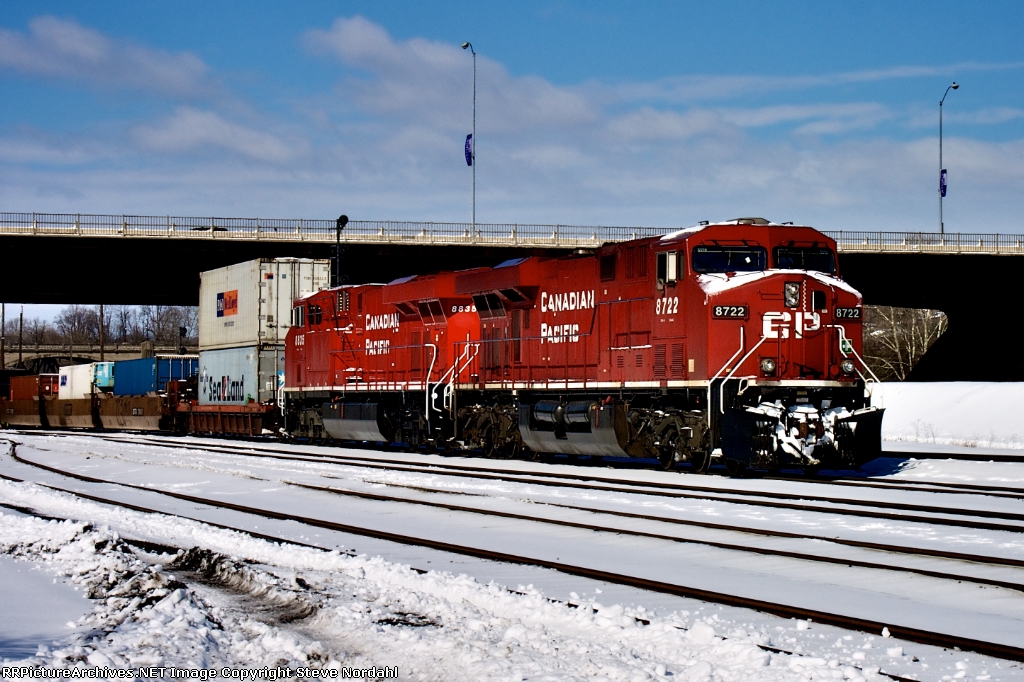 CP 8722